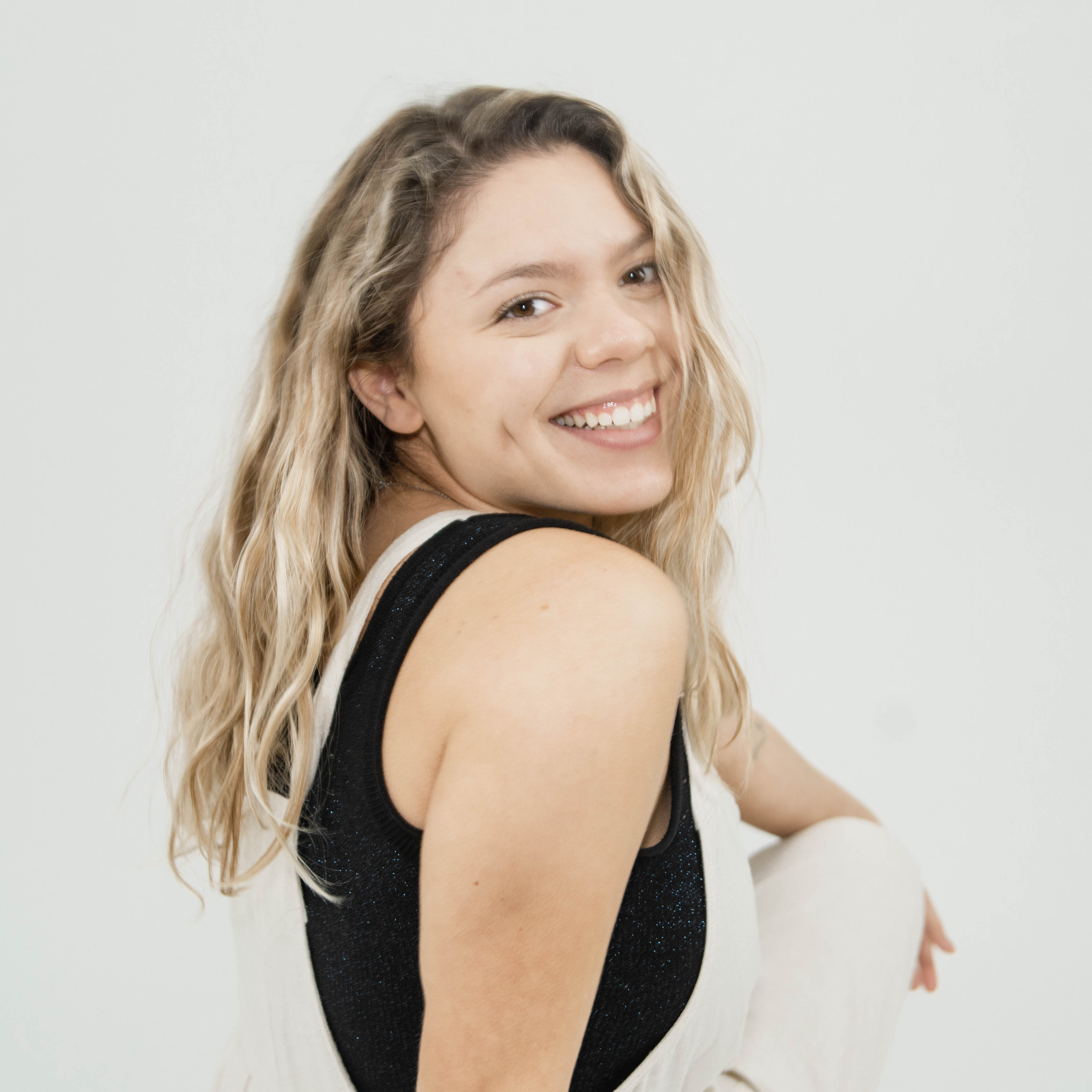 Quarantine Tapes: with Emma Klein in Nashville, TN - Glasse Factory