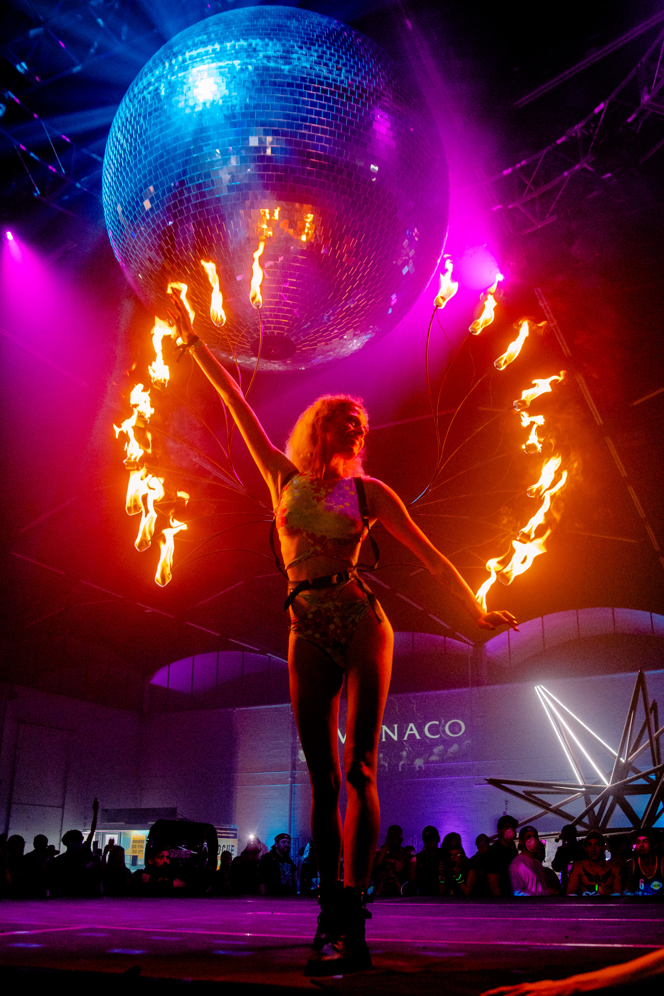 Glasse Factory - Looking Back On Ending 2021 With Lights All Night