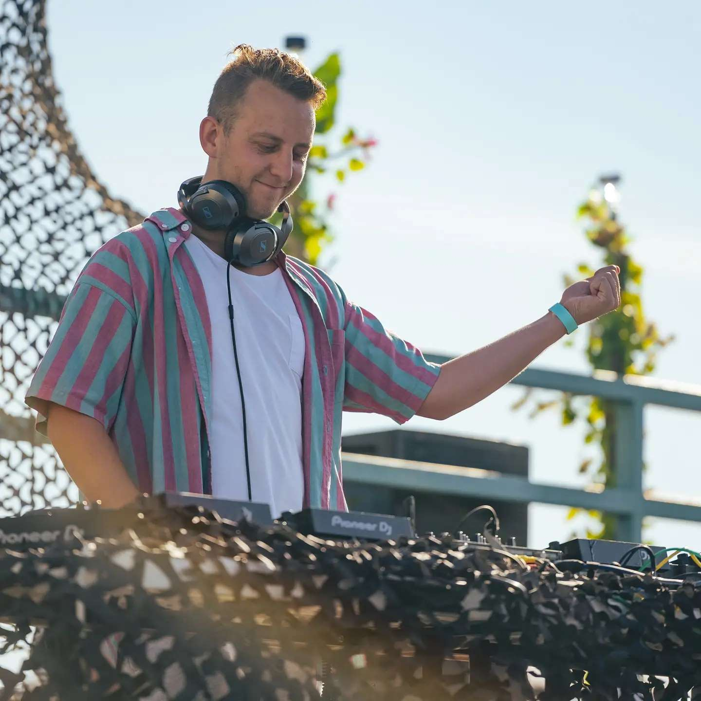 EXCLUSIVE PREMIERE: Control Room X LNDN release new track, “Know You,” via Glasse Factory ...